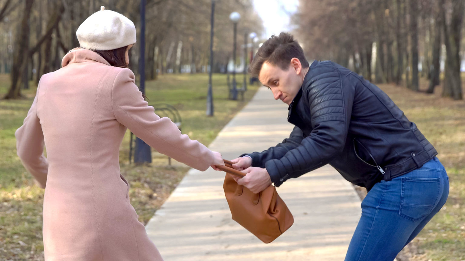 Luxembourg to require muggers to speak all 3 languages